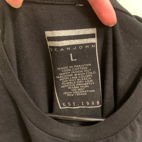 Sean John | Shirts | Sean John Tshirt | Poshmark